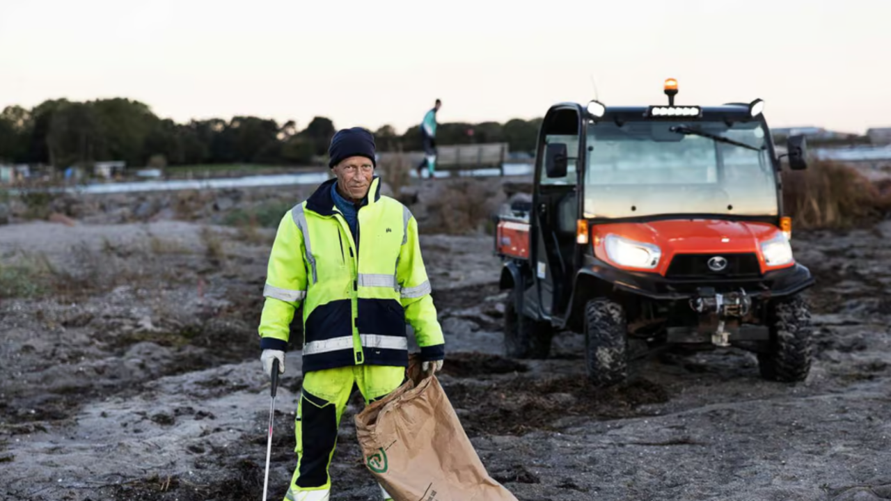 Claus holder Amager Strandpark ren - 3F